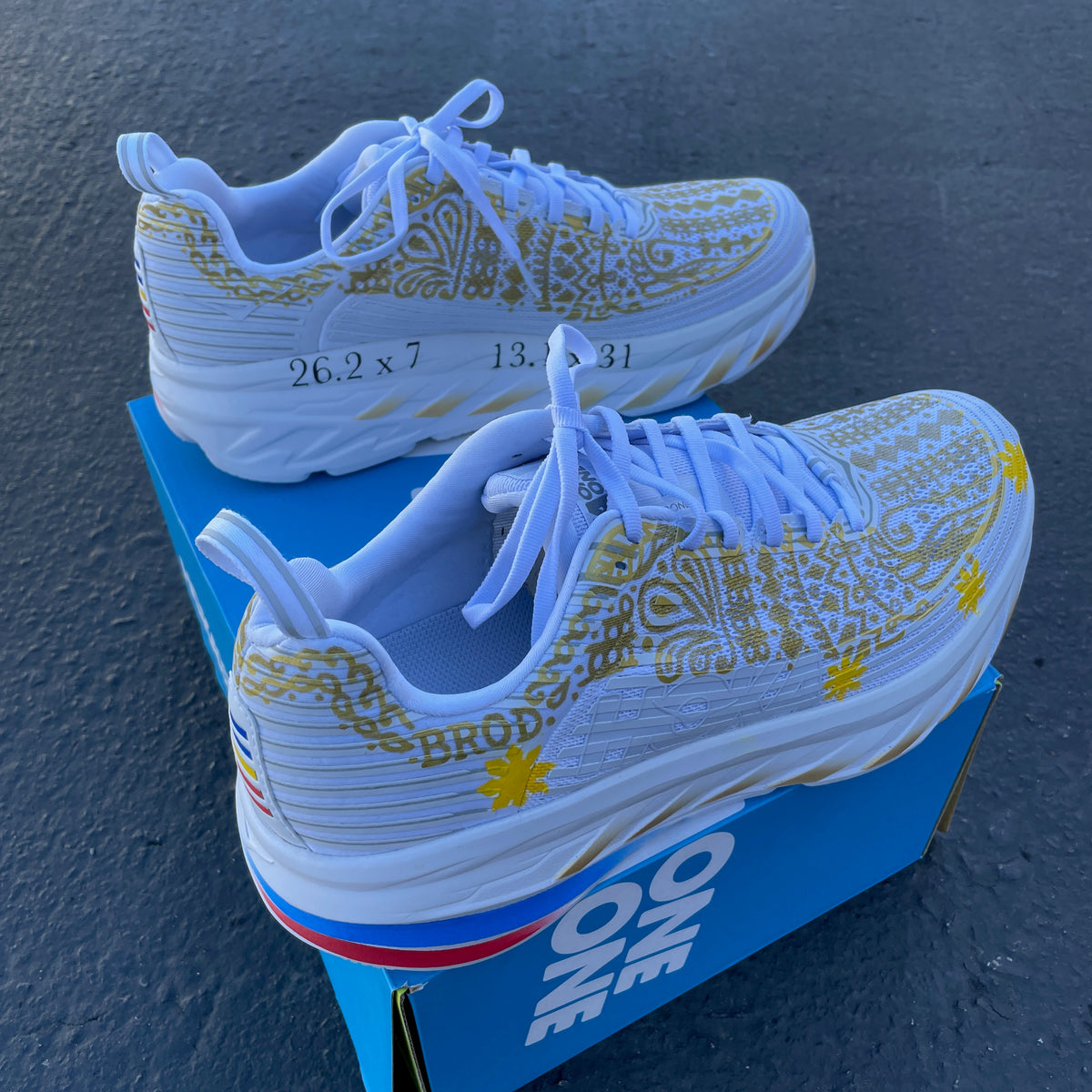 Hoka Bondi 6 - Custom Order - Invoice 2 of 2 – B Street Shoes